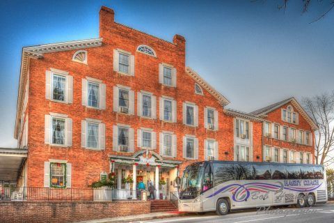 Bus Tours - Middlebury Inn, Middlebury VT